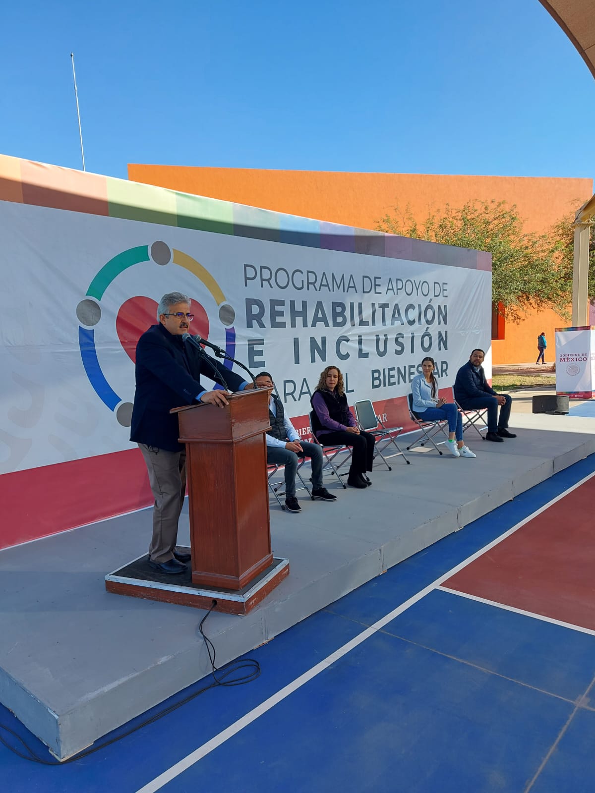 Secretaría de Bienestar entrega 290 valeras para atención de niñas y ...